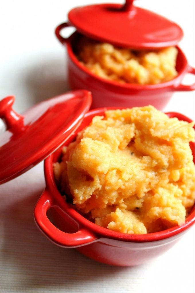 Smoked Paprika & Garlic Cheesy Mashed Potatoes - Happy Veggie Kitchen