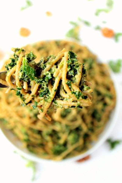 Kale & Avocado Pesto Pasta | Happy Veggie Kitchen