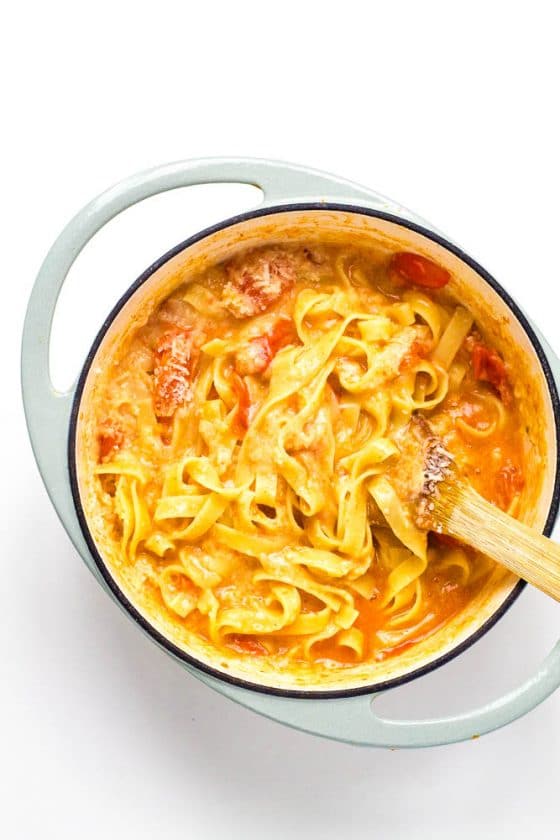 Parma Rosa One Pot Pasta - Happy Veggie Kitchen