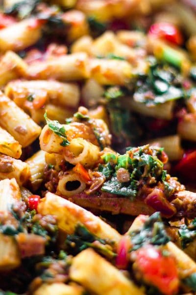 Vegan Rigatoni with "Spicy Sausage" Lentils - Happy Veggie Kitchen