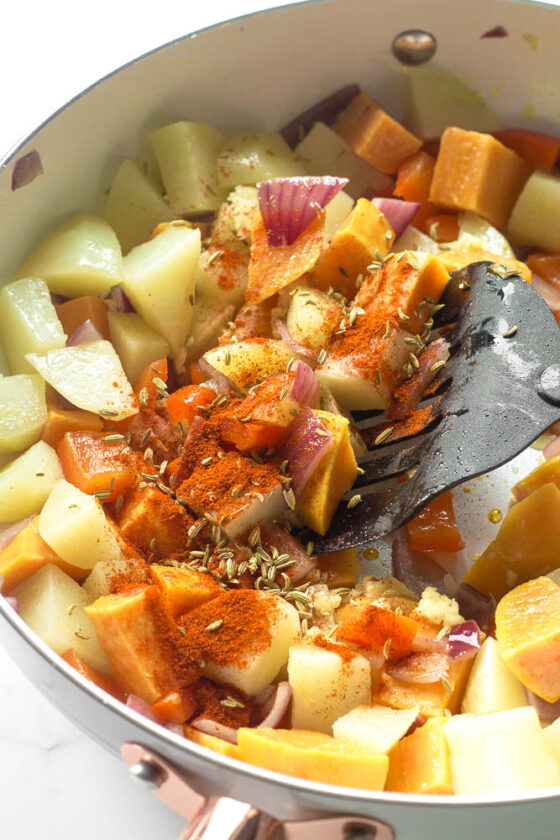 Halloumi Breakfast Hash - Happy Veggie Kitchen