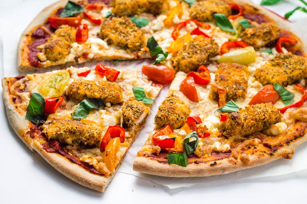 Halloumi Pizza - Happy Veggie Kitchen