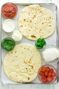 Tomato & Mascarpone Pizza - Happy Veggie Kitchen