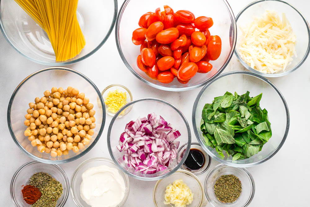 Spaghetti with Crispy Chickpeas - Happy Veggie Kitchen