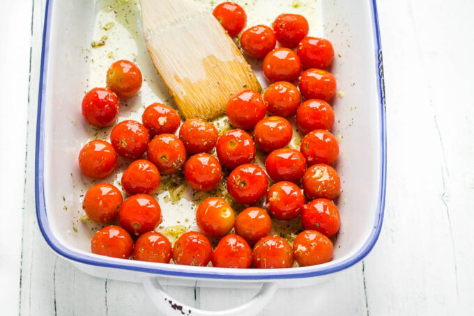 Easiest Roasted Tomato Basil Quiche - Happy Veggie Kitchen