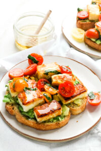 Halloumi Toast with Avocado & Honey - Happy Veggie Kitchen