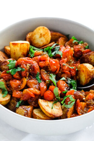 Roasted Potatoes with Tomatoes & Herbs - Happy Veggie Kitchen