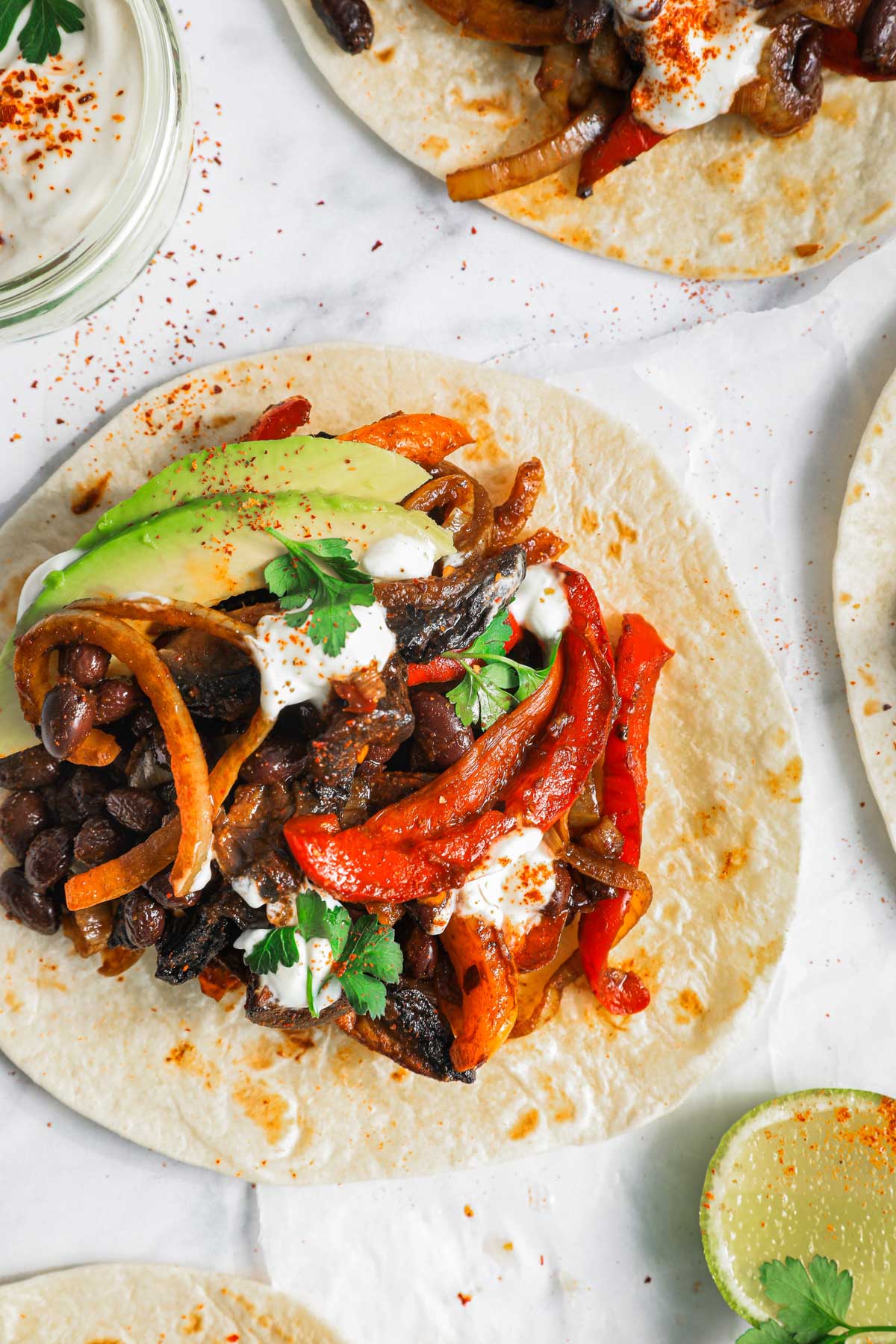 Black Bean Fajitas with Sweet Chili Sauce - Happy Veggie Kitchen