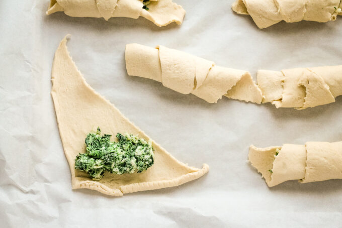 Cheese & Spinach Croissants - Happy Veggie Kitchen