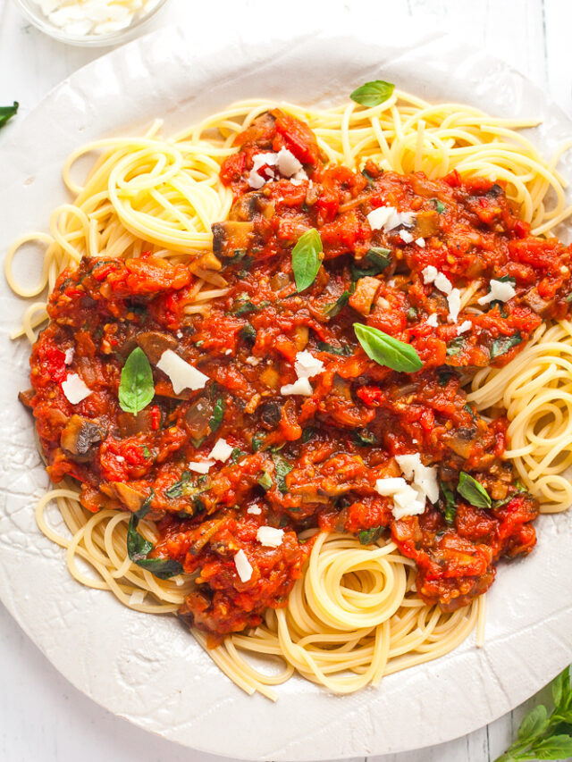 Easy Spaghetti for Kids - Happy Veggie Kitchen