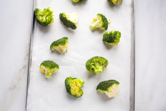 Christmas Broccoli - Happy Veggie Kitchen