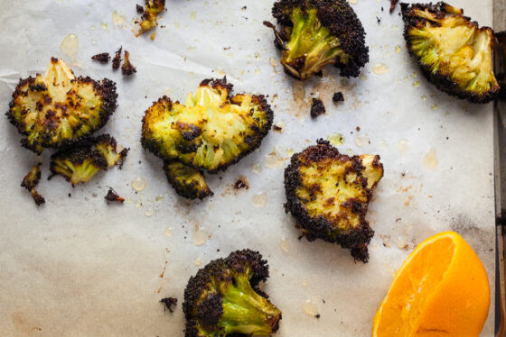 Christmas Broccoli - Happy Veggie Kitchen
