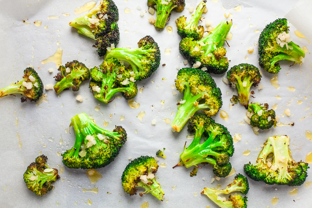 Smashed Broccoli Burgers - Happy Veggie Kitchen