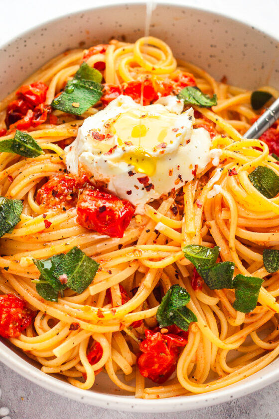 Tomato, Goats Cheese & Hot Honey Pasta - Happy Veggie Kitchen