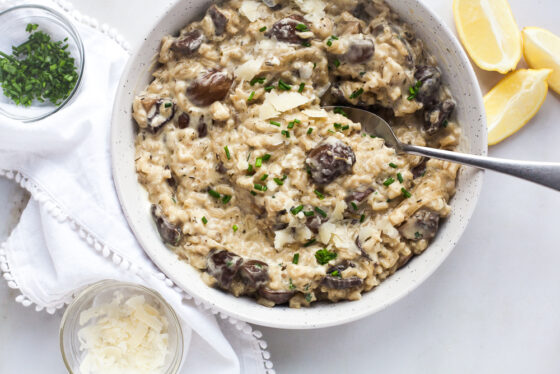 Slow Cooker Mushroom Risotto - Happy Veggie Kitchen
