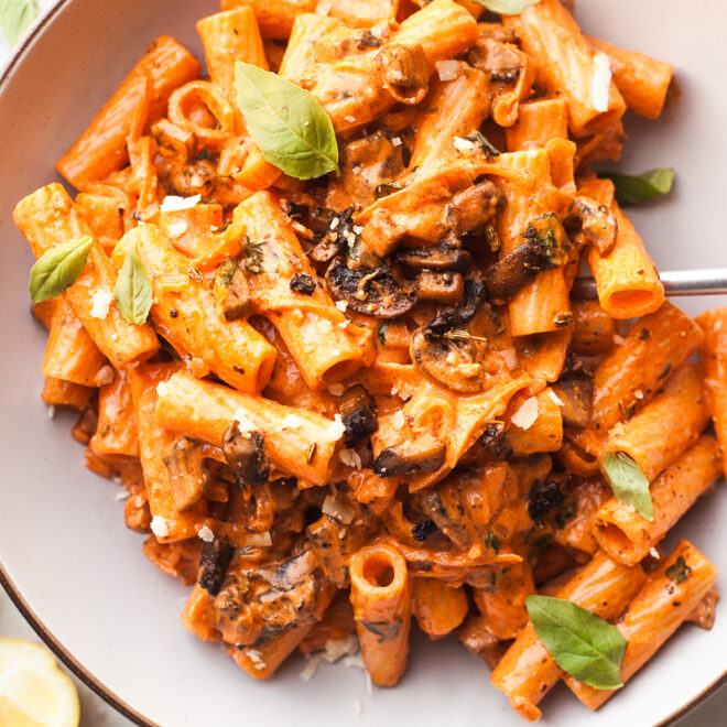 Creamy Mushroom Rigatoni - Happy Veggie Kitchen