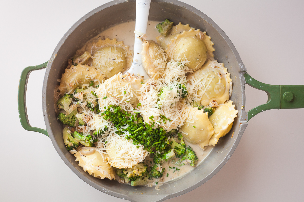 One Pot Broccoli Walnut Ravioli - Happy Veggie Kitchen