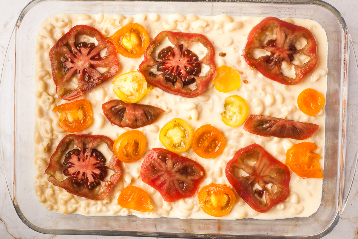 Baked Tomato Mac and Cheese - Happy Veggie Kitchen