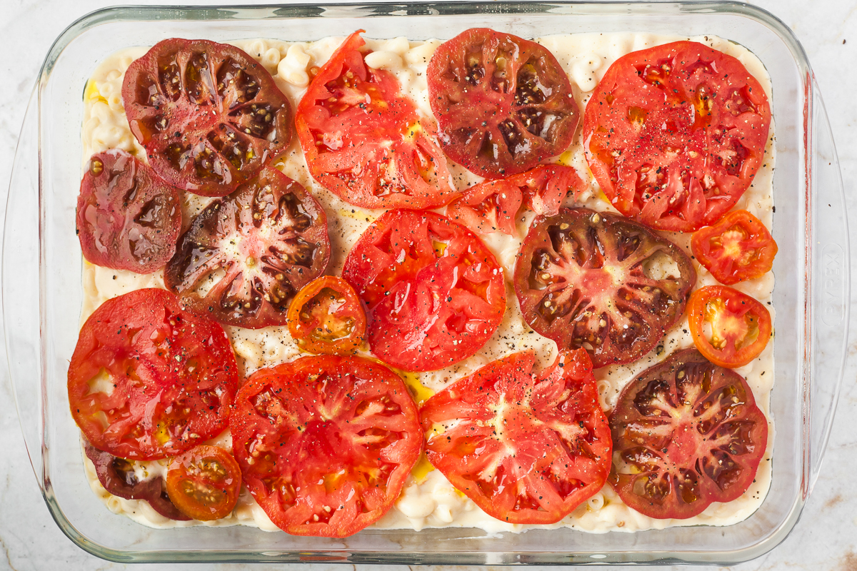 Baked Tomato Mac and Cheese - Happy Veggie Kitchen